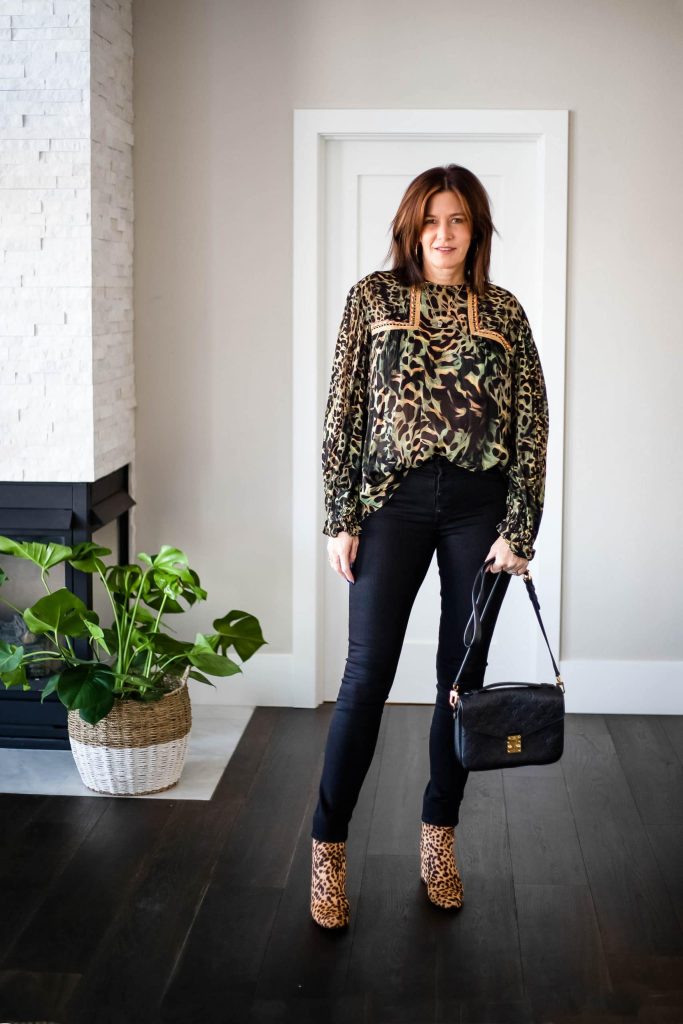 Pretty Peasant Blouse - StyleDahlia Top Picks